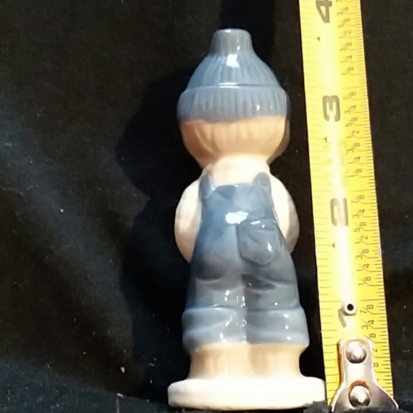 unknown | Accents | Log Boy Figurine | Poshmark